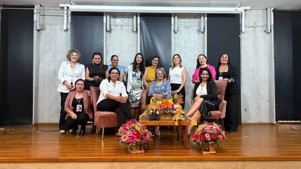 Grupo Educativo 16 de Septiembre presente en "Mujer Emprende Fest" en Jalisco